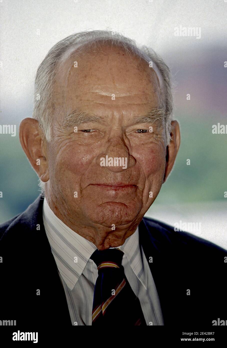 Washington DC. USA, May 26, 1987 Former Senator William Fulbright (D-AR ...