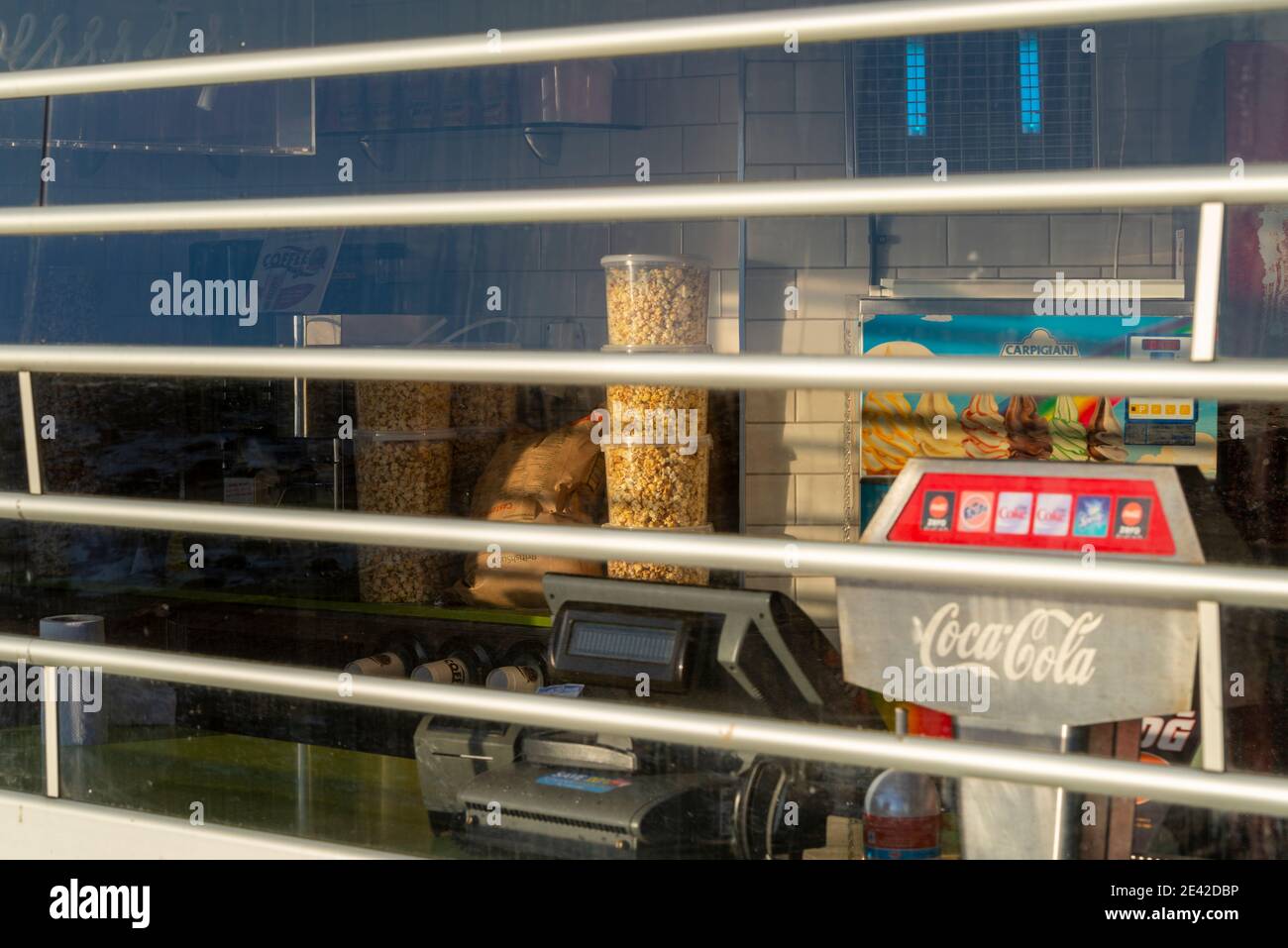 Closed popcorn take away stall on Southend on Sea seafront Essex, UK ...