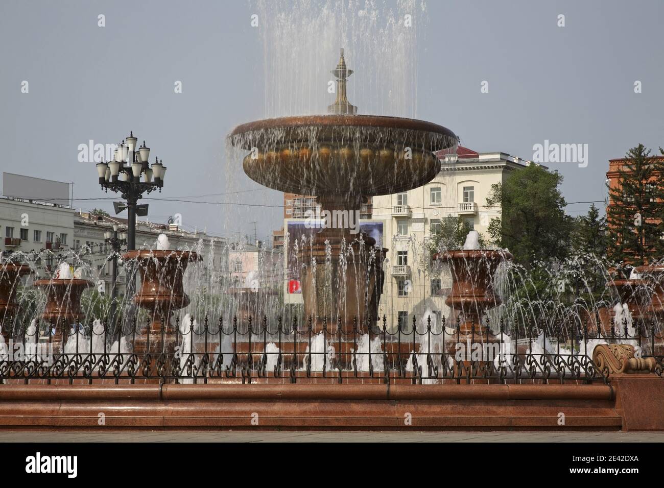 Khabarovsk lenin square hi-res stock photography and images - Alamy
