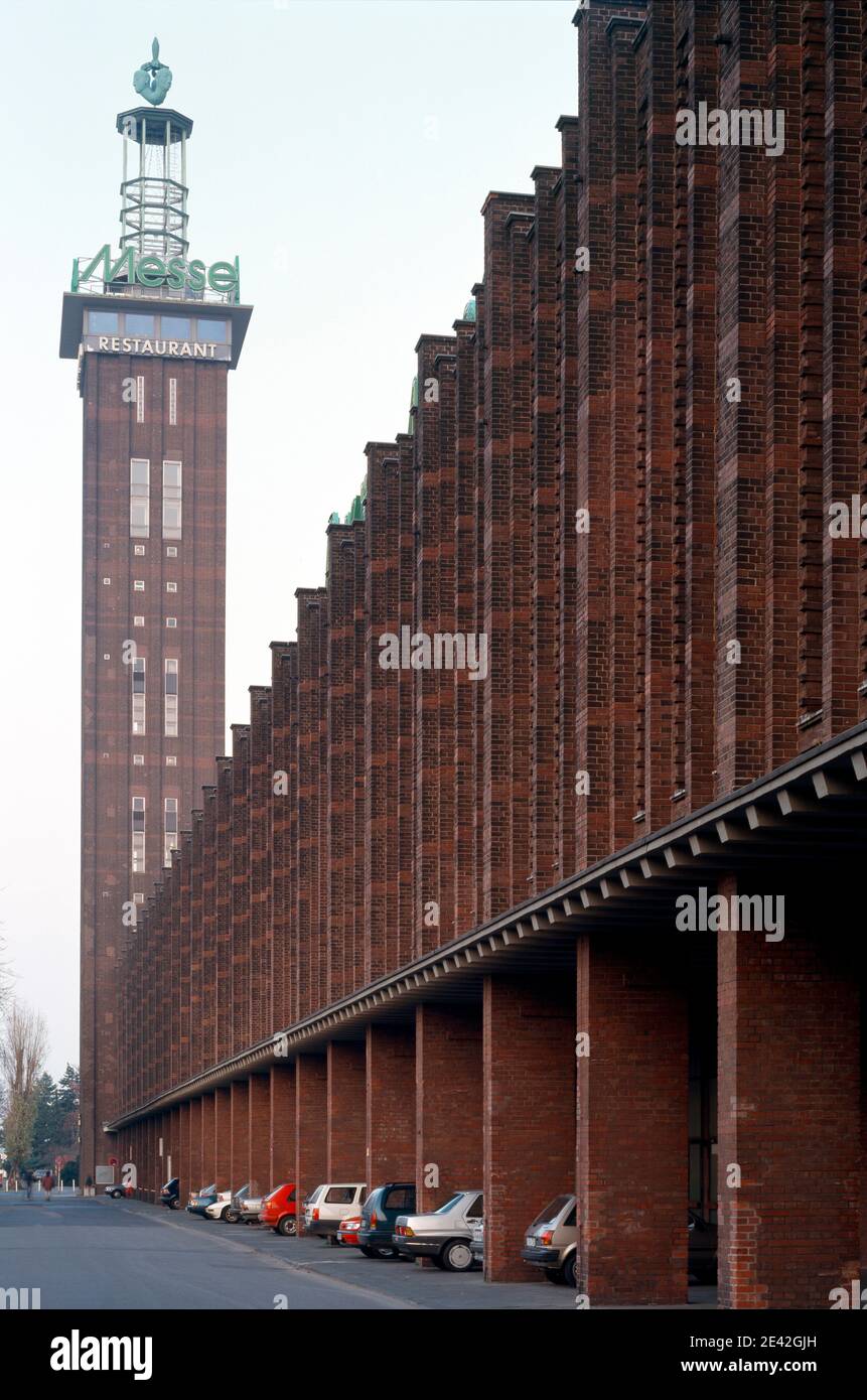 Messegebaude hi-res stock photography and images - Alamy