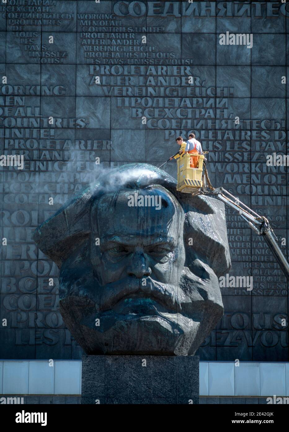 Proletarier hi-res stock photography and images - Alamy