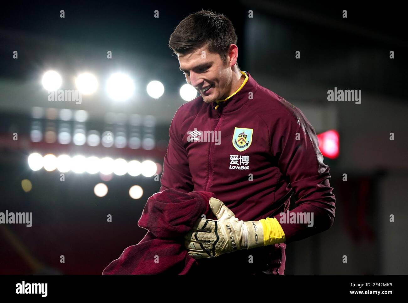 Nick pope anfield hi-res stock photography and images - Alamy