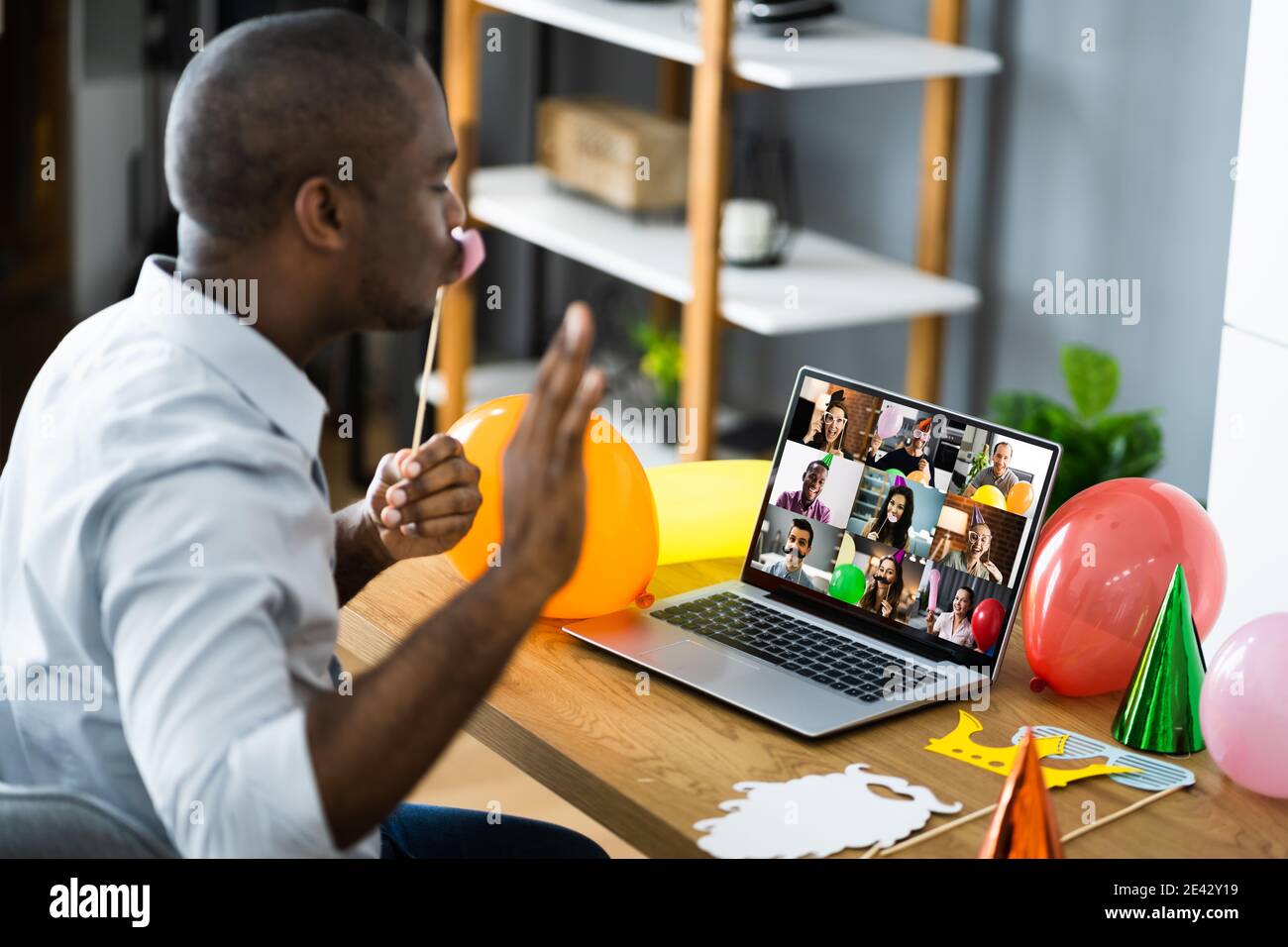 Video call laptop black hi-res stock photography and images - Alamy