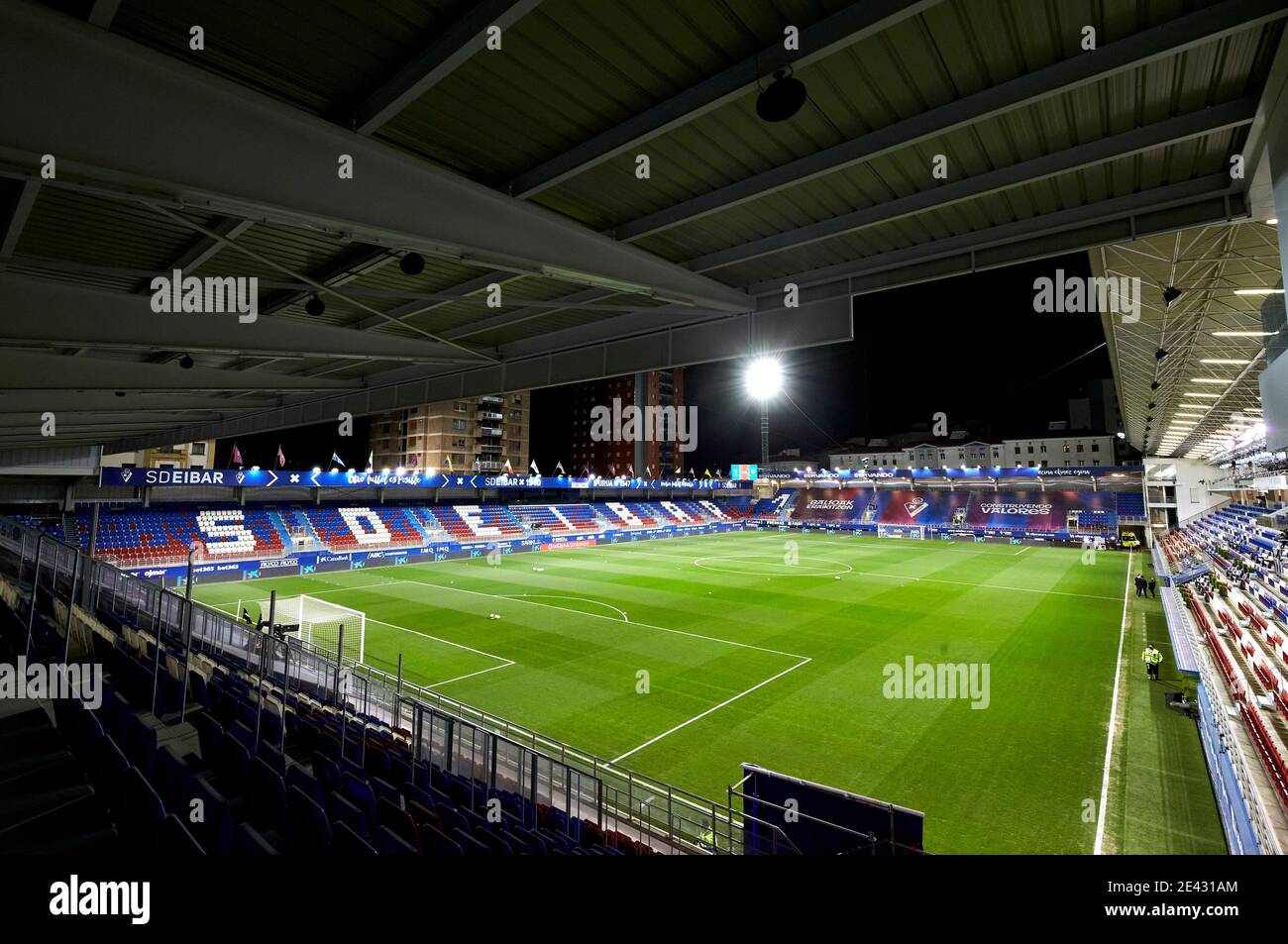 Estadio ipurua hi-res stock photography and images - Alamy