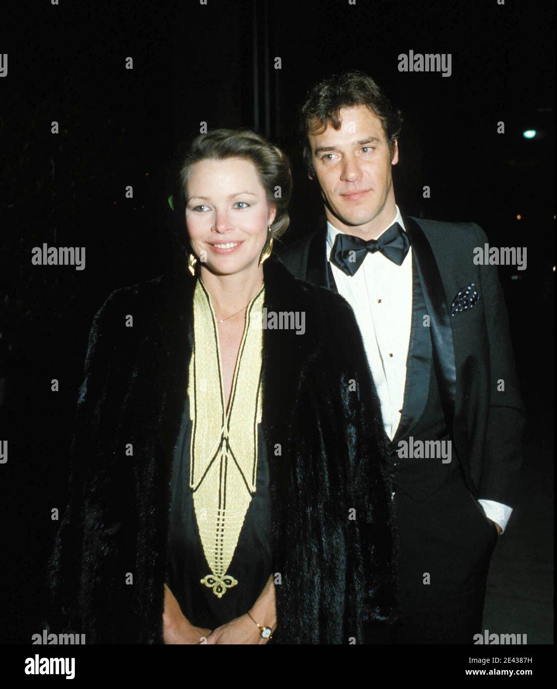 Michelle phillips 1982 hi-res stock photography and images - Alamy