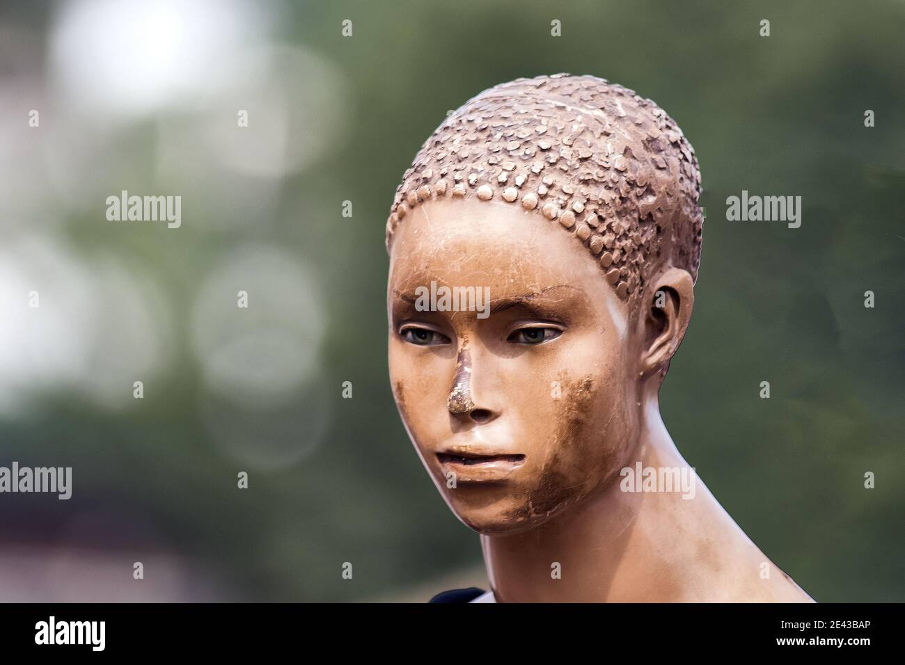 Black dummy hi-res stock photography and images - Alamy