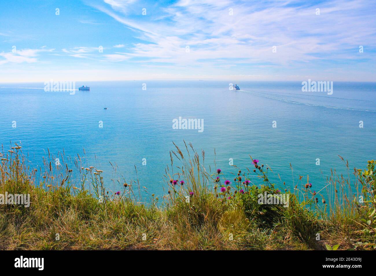The White Cliffs of Dover, part of the North Downs formation, is the ...