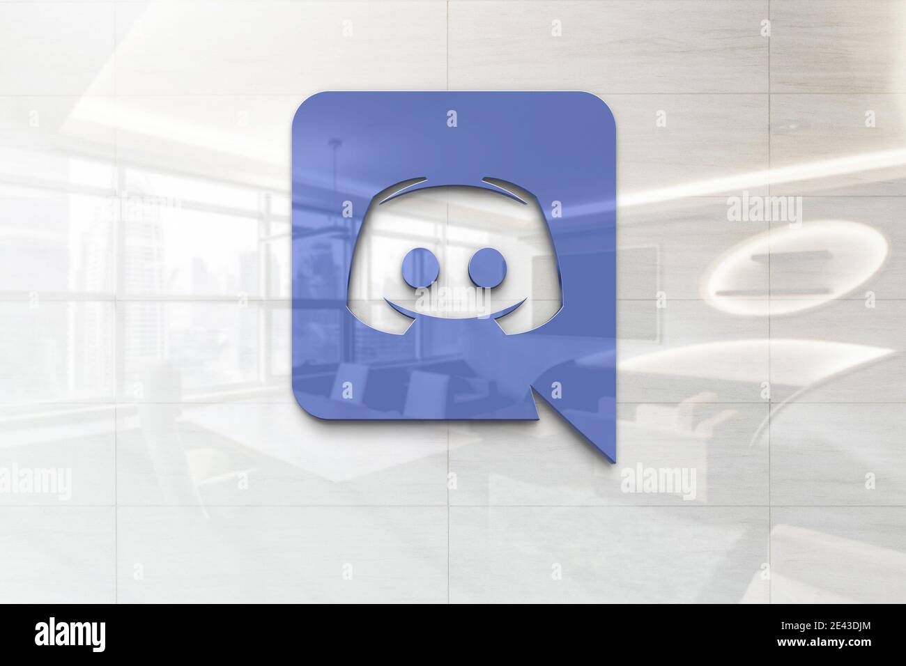 discord logo on reflective business wall plaque Stock Photo - Alamy