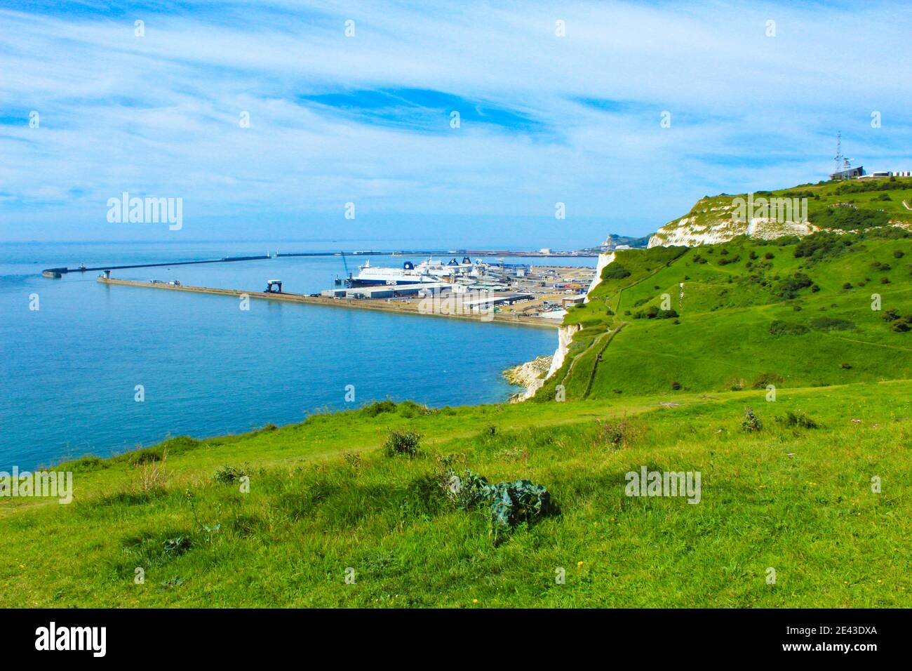 The White Cliffs of Dover, part of the North Downs formation, is the ...