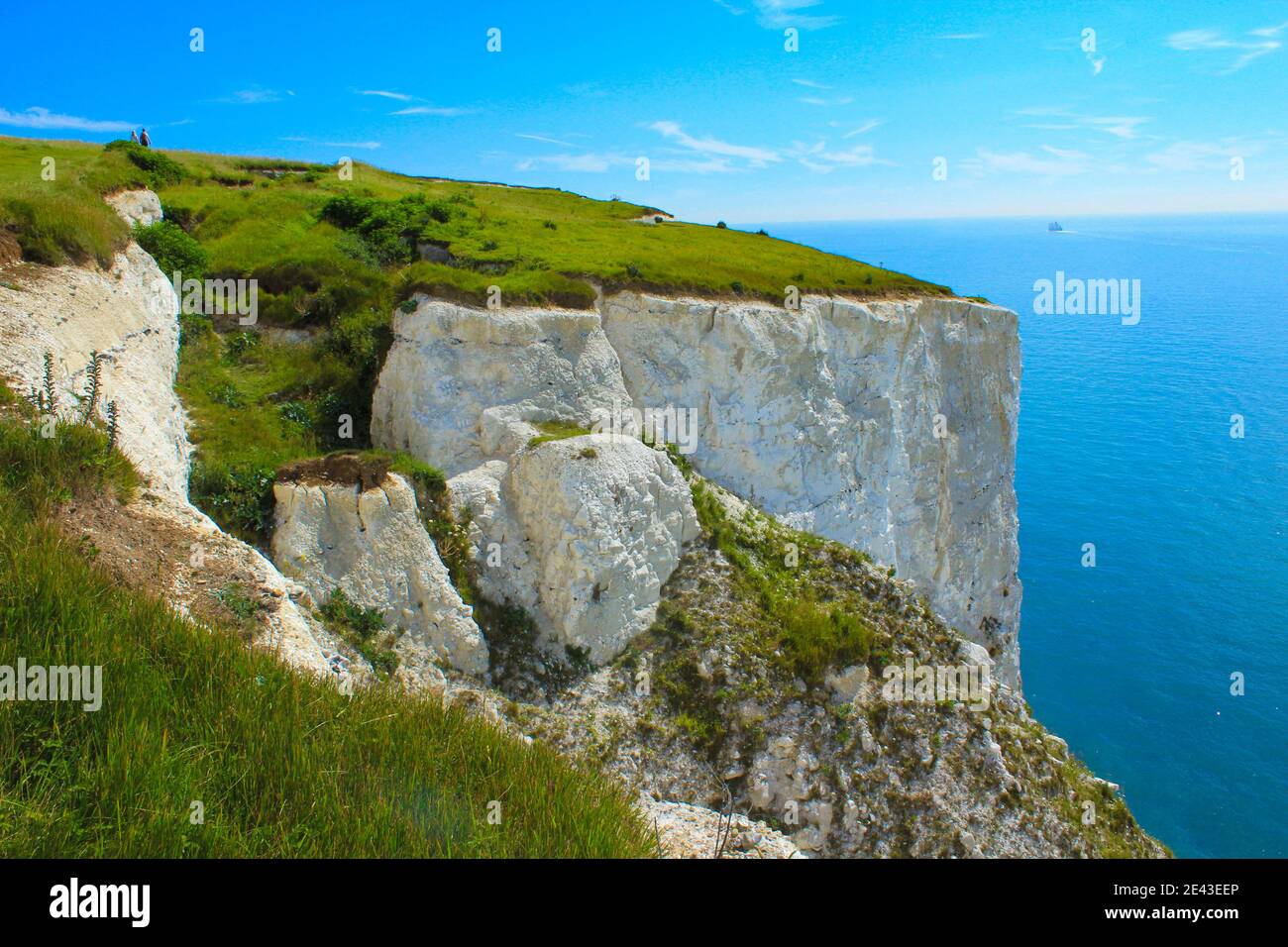 The White Cliffs of Dover, part of the North Downs formation, is the ...