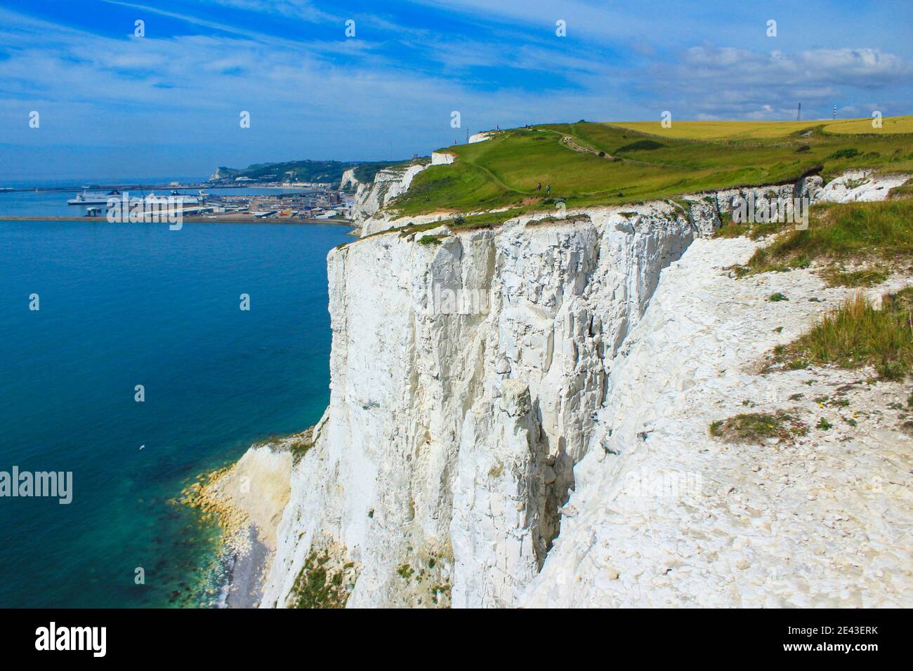 The White Cliffs of Dover, part of the North Downs formation, is the ...