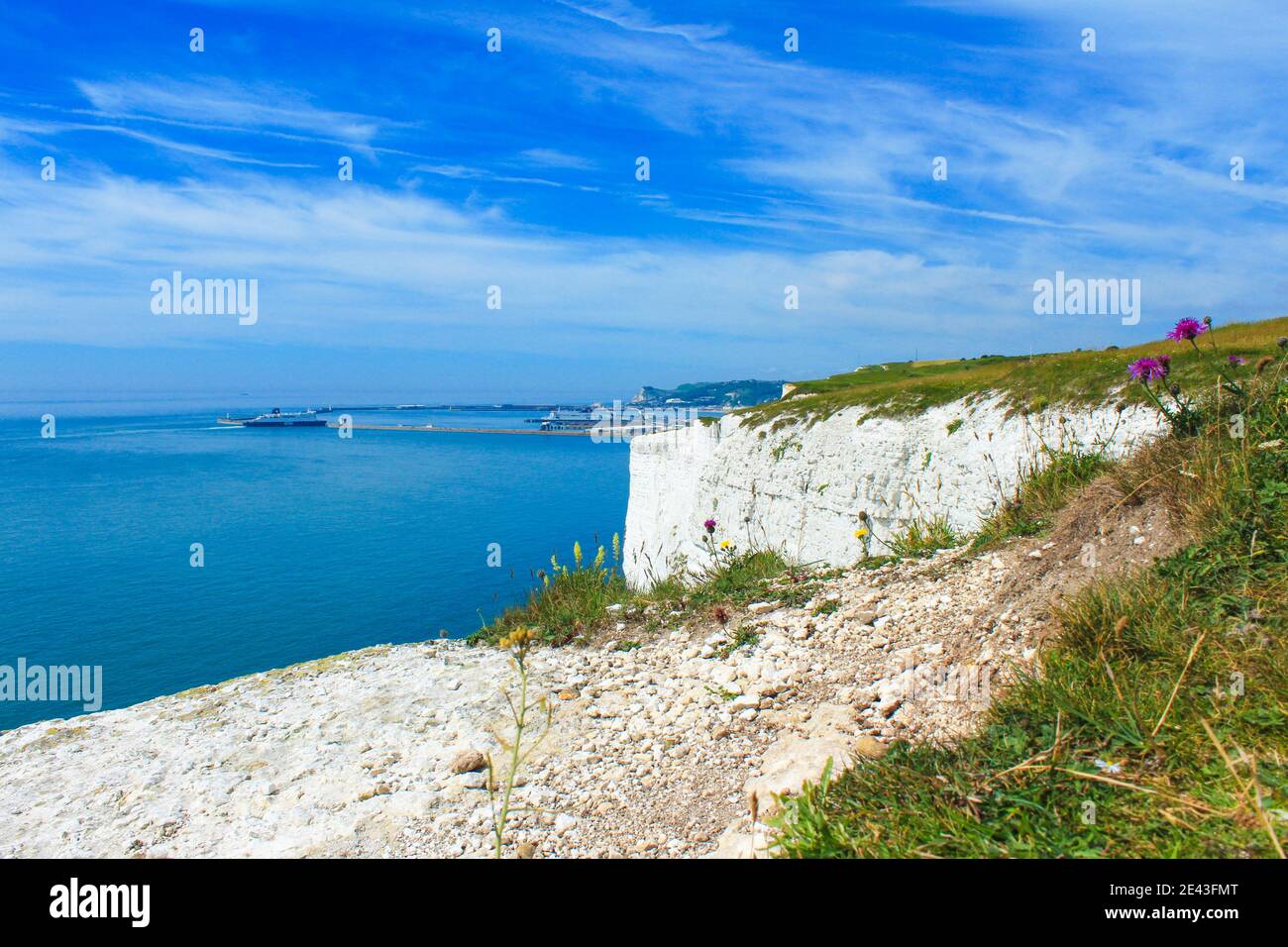 The White Cliffs of Dover, part of the North Downs formation, is the ...