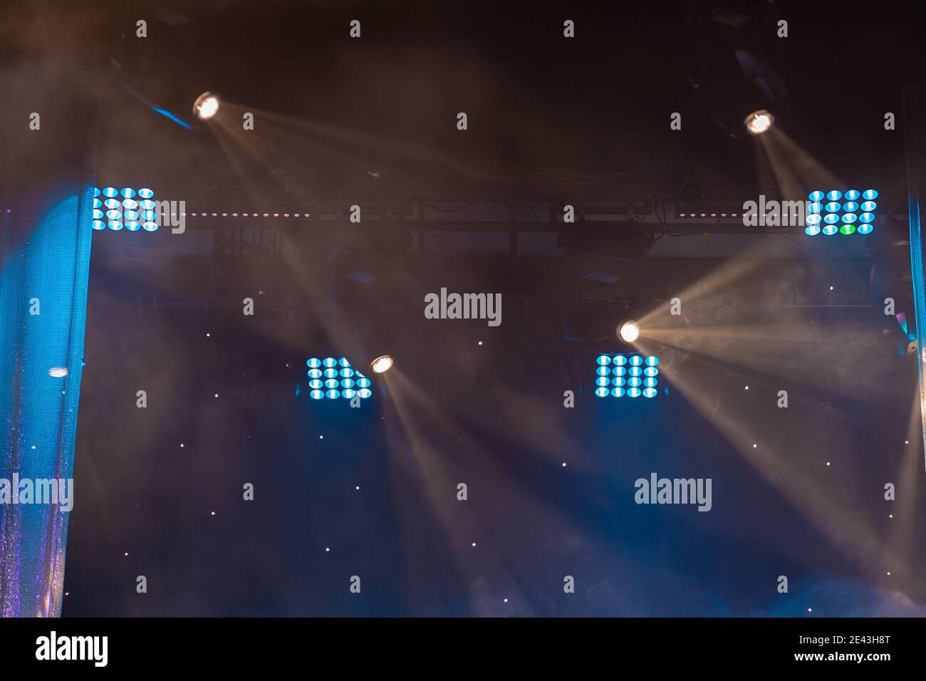 Stage light and smoke on stage, lighting and spotlights Stock Photo - Alamy