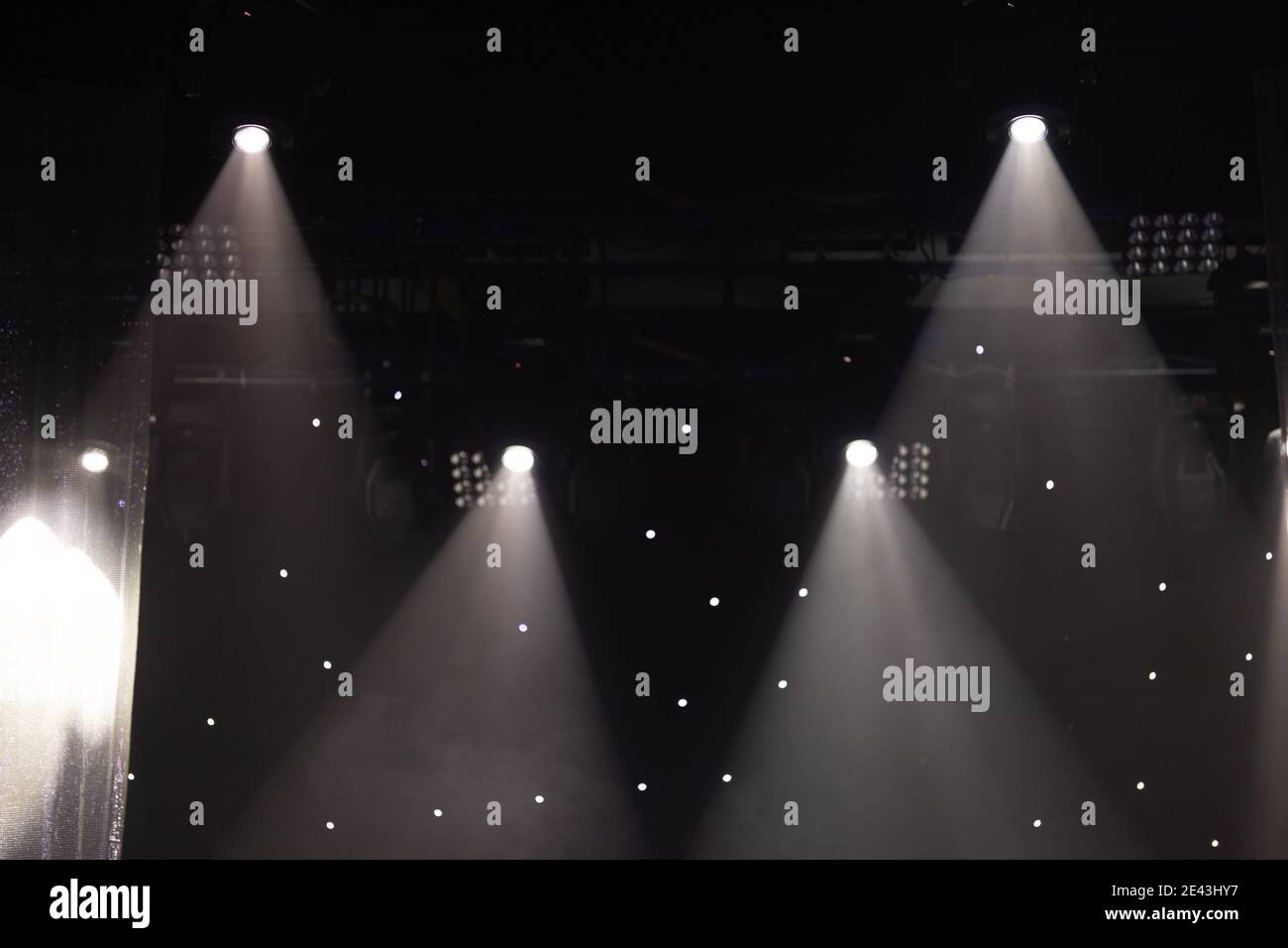 Stage light and smoke on stage, lighting and spotlights Stock Photo - Alamy