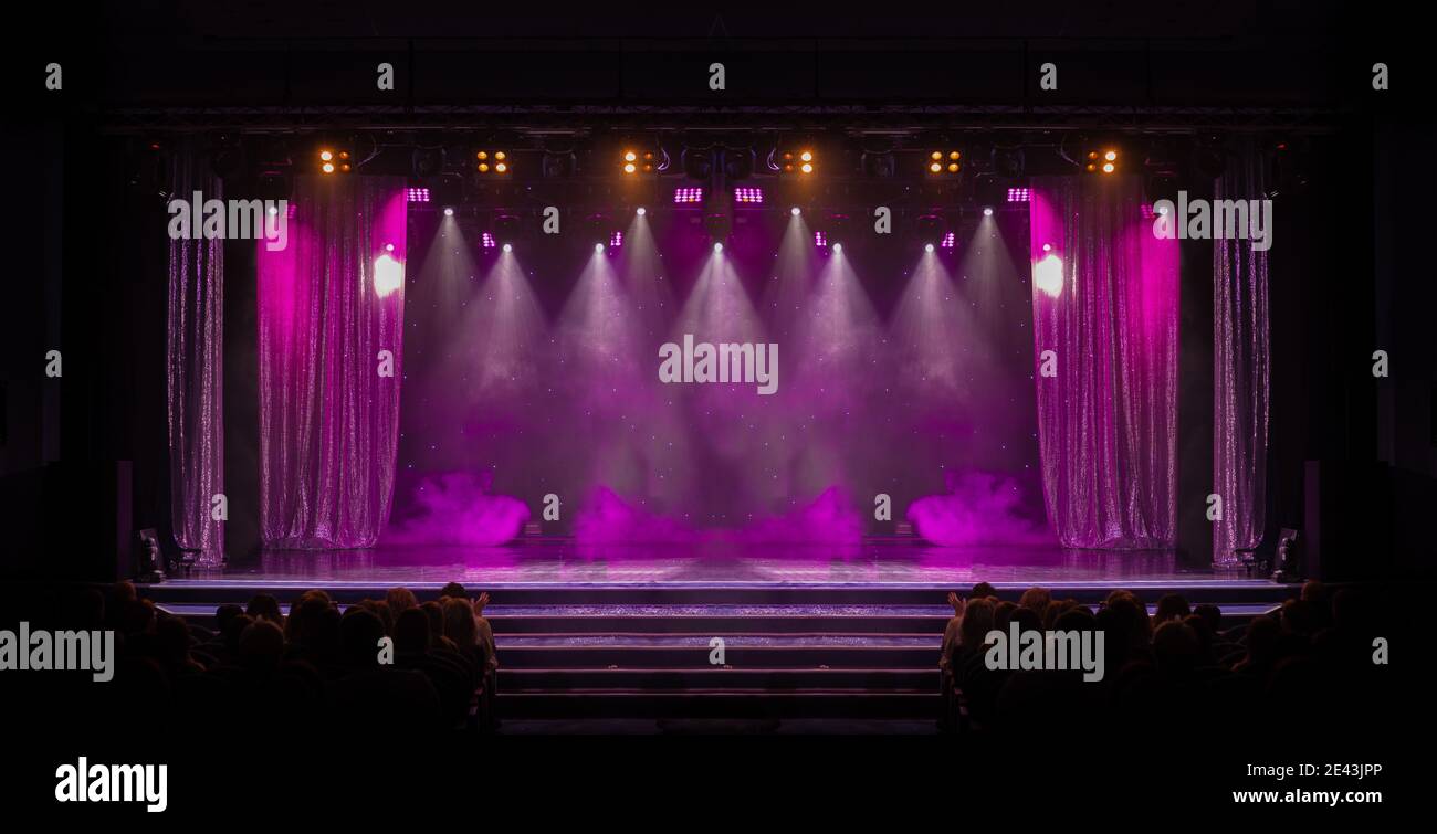 Stage light and smoke on stage, lighting and spotlights Stock Photo - Alamy