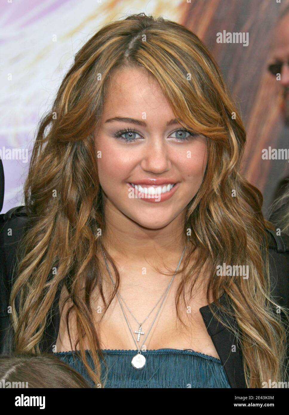 Miley Cyrus arrives at Hannah Montana: The Movie, World Premiere at The ...