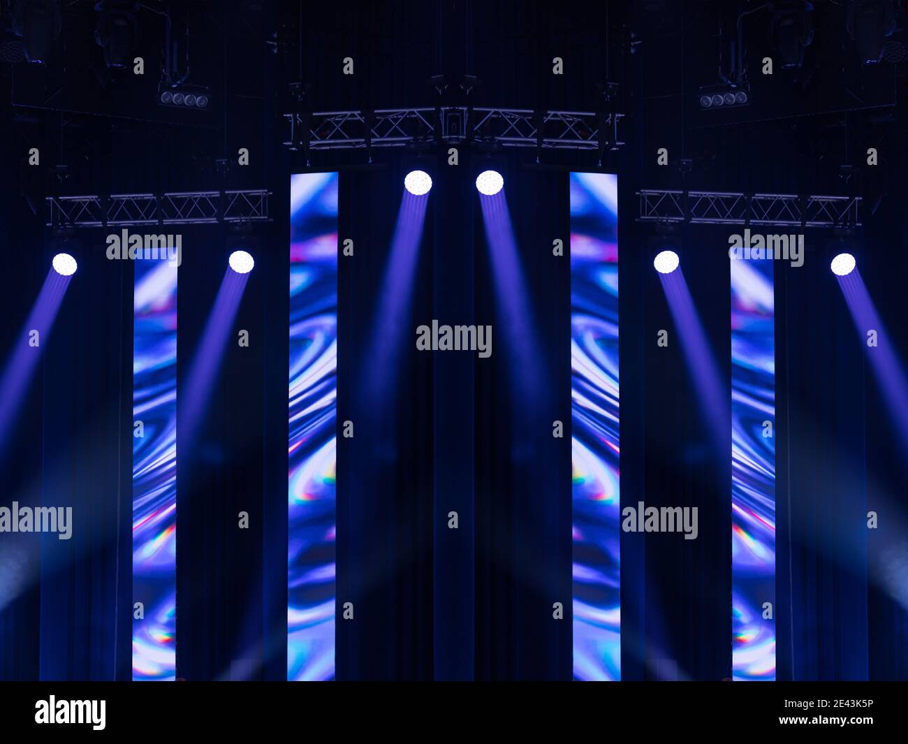 Stage light and smoke on stage, lighting and spotlights Stock Photo - Alamy
