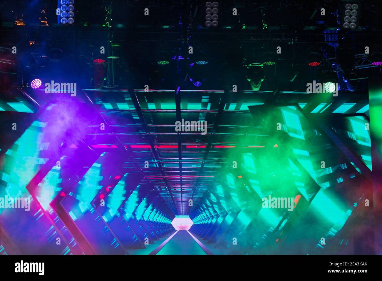 Stage light and smoke on stage, lighting and spotlights Stock Photo - Alamy