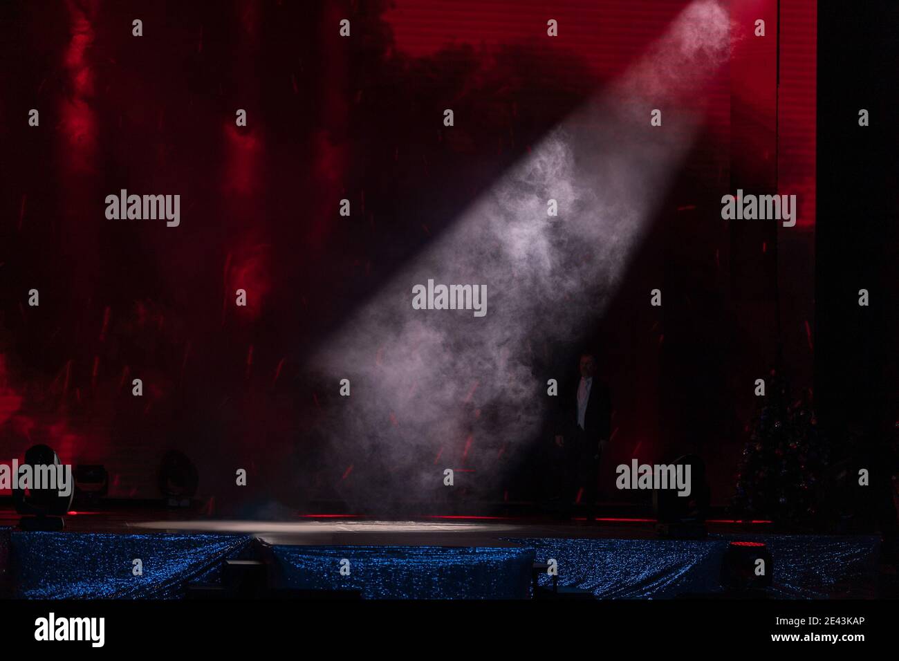 Stage light and smoke on stage, lighting and spotlights Stock Photo - Alamy