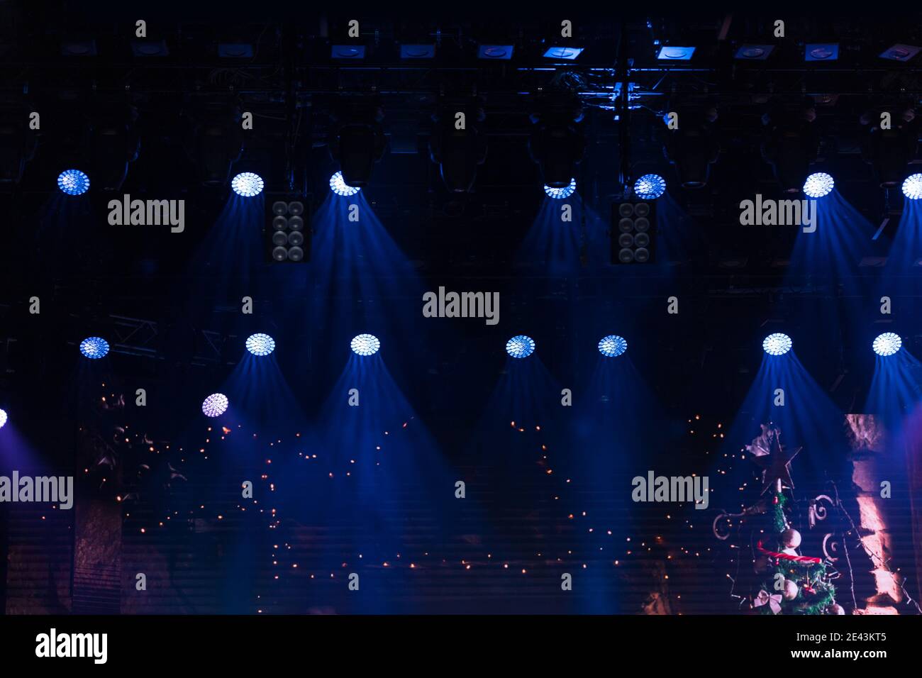 Stage light and smoke on stage, lighting and spotlights Stock Photo - Alamy