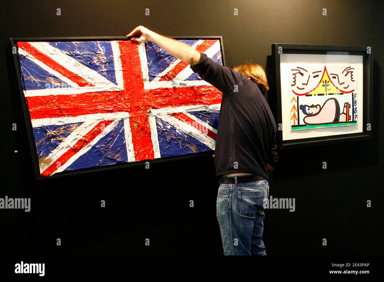 Visite les differentes galeries de la deuxieme edition de Lille Art ...