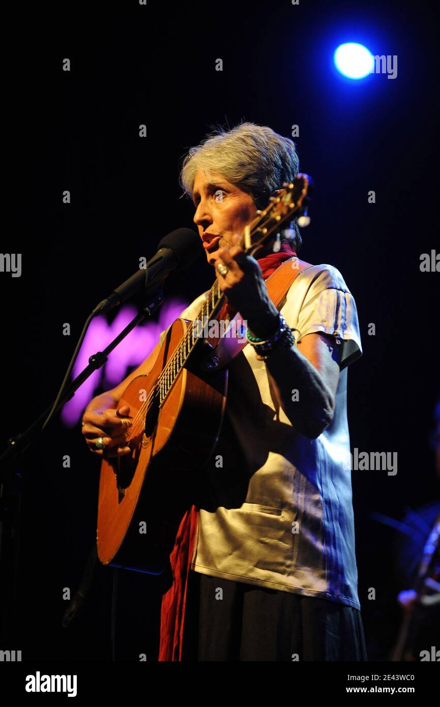 Joan Baez In Montreux High Resolution Stock Photography and Images - Alamy