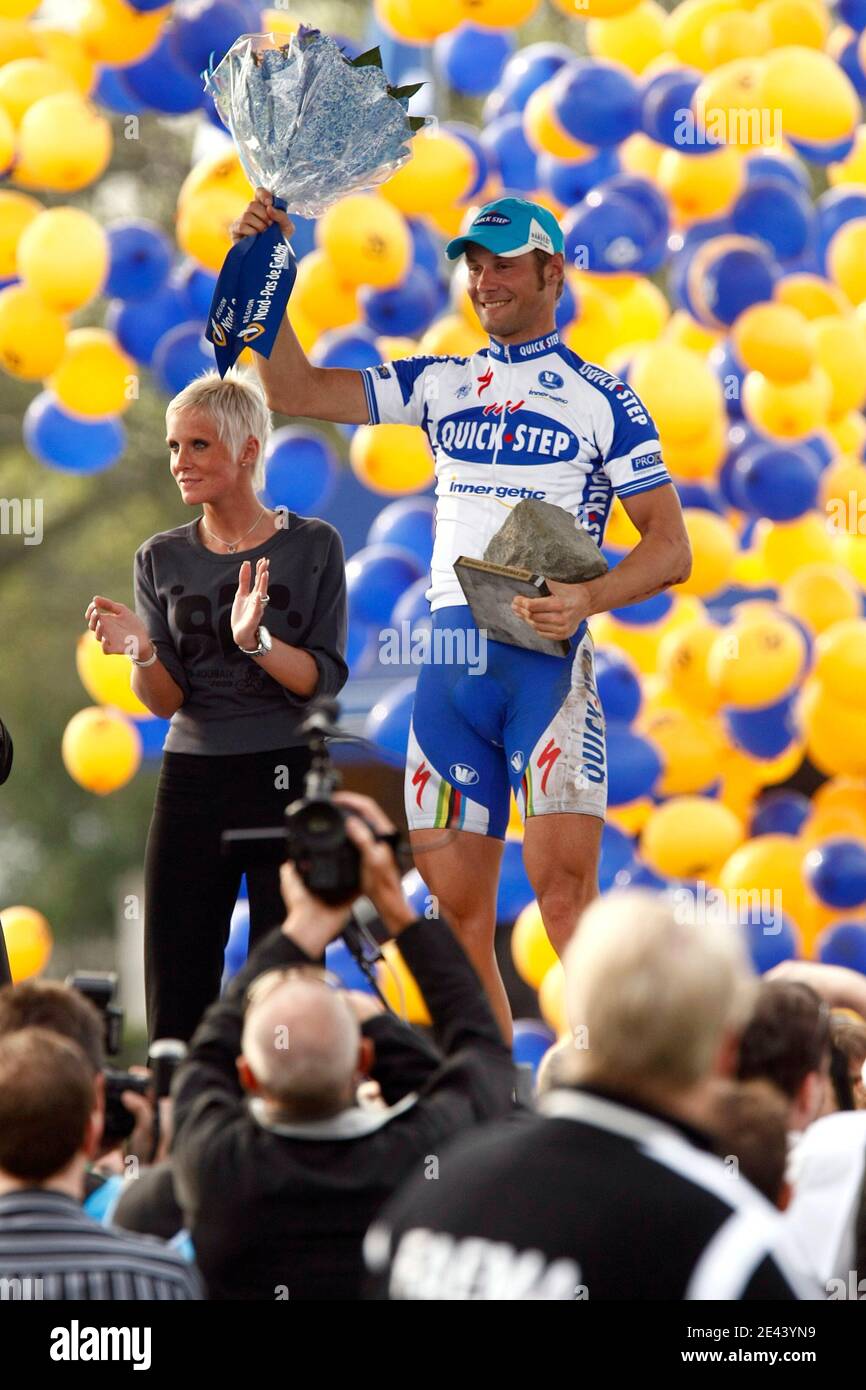 Paris roubaix podium hi-res stock photography and images - Alamy