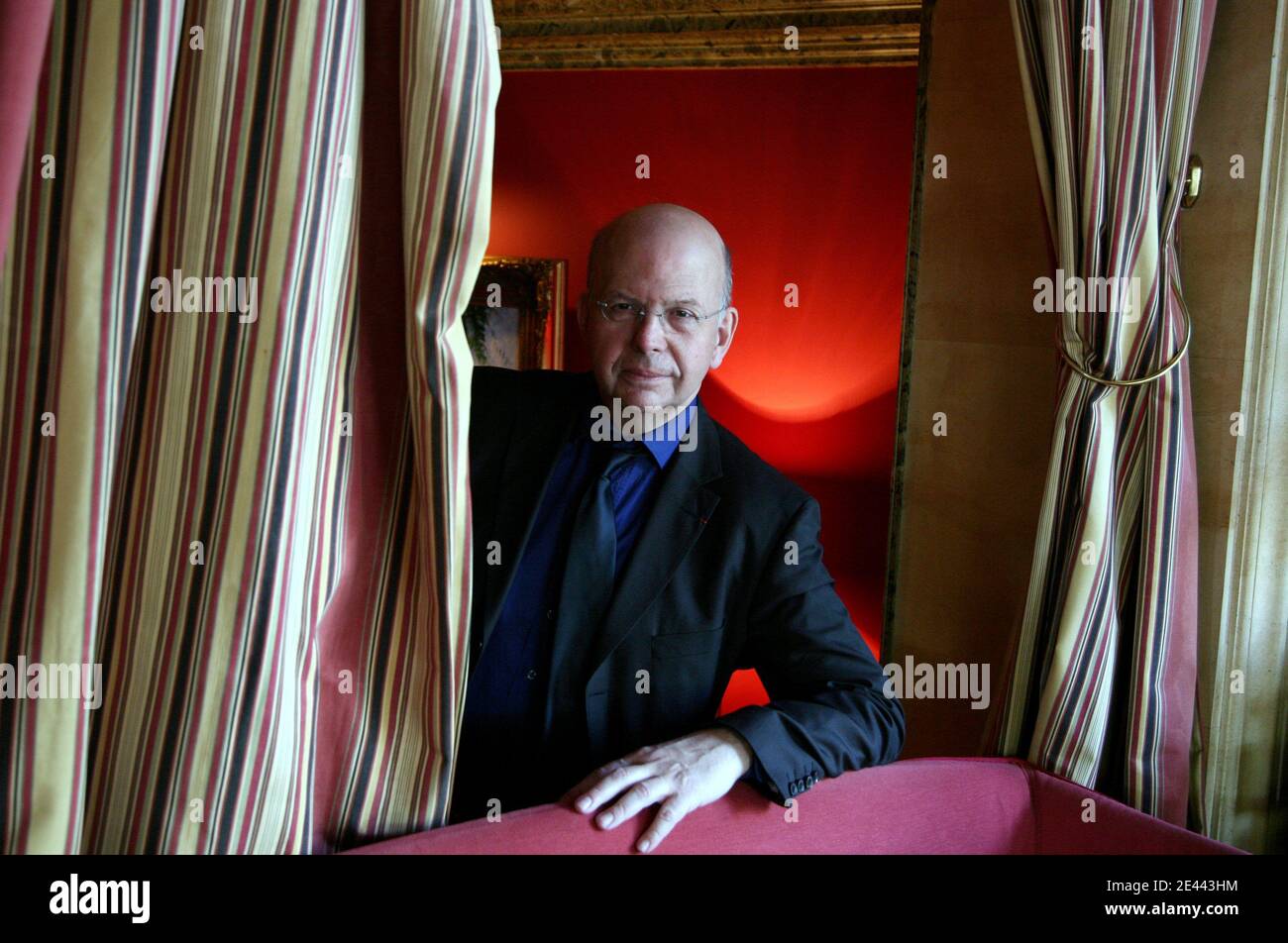 Exclusive. Former journalist, Director of Historia channel and French ...