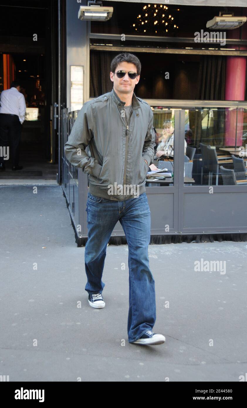 US actor James Lafferty greets fans in front of his hotel. Paris ...