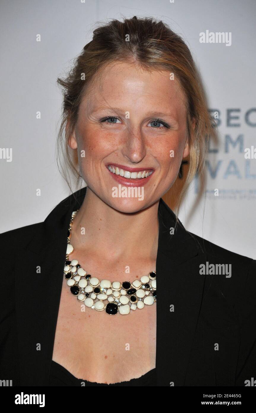 Actress Mamie Gummer arriving at the Chanel and Tribeca Film Festival ...