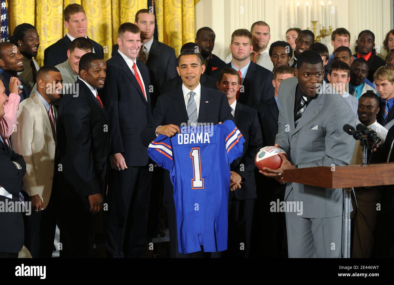 Football americain hi-res stock photography and images - Alamy