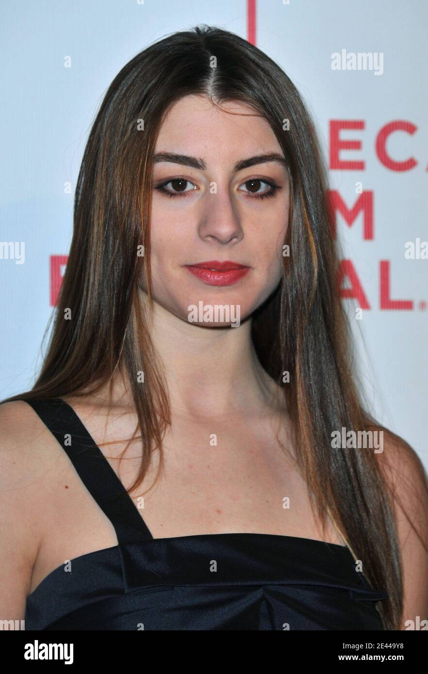 Actress Dominik Garcia-Lorido attends the premiere of 'City Island ...