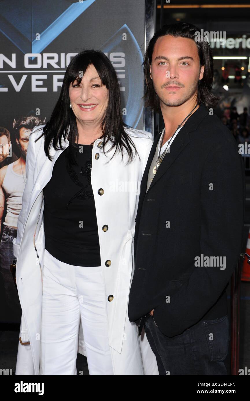 Anjelica Huston and nephew Jack Huston arriving for the Los Angeles ...