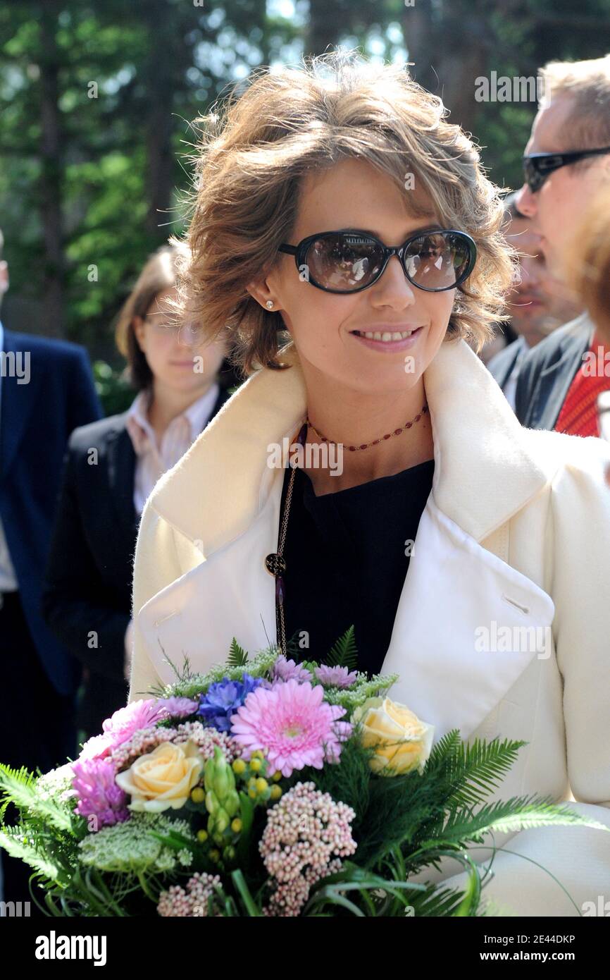 Syrian First Lady Asma Al Assad visits, with Slovak First Lady Silvia ...