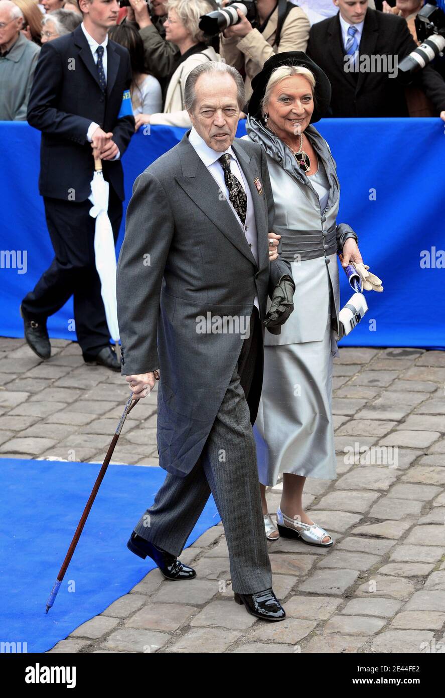 Count Of Paris High Resolution Stock Photography and Images - Alamy