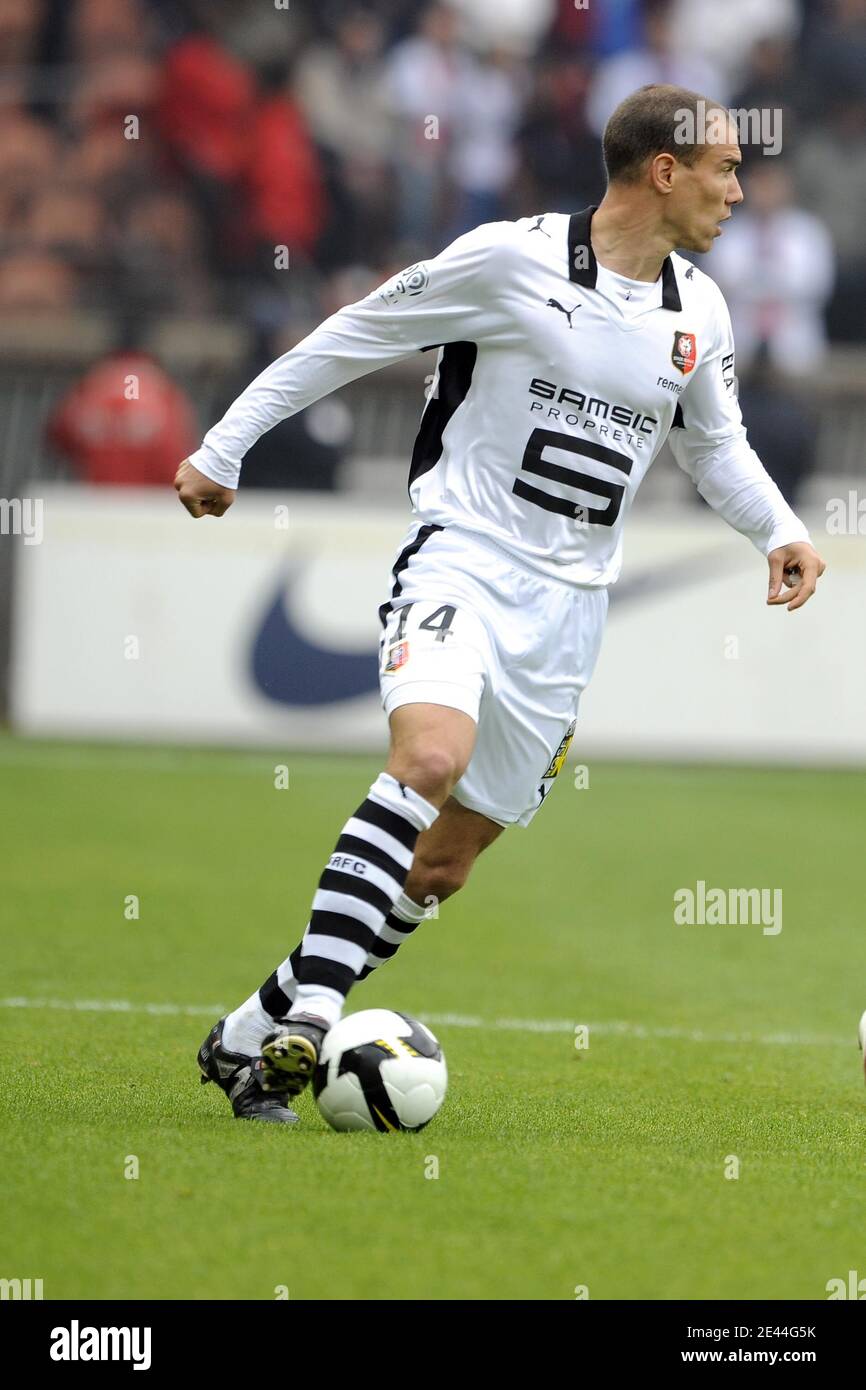 Rennes's Bruno Cheyrou during the French First League soccer match ...