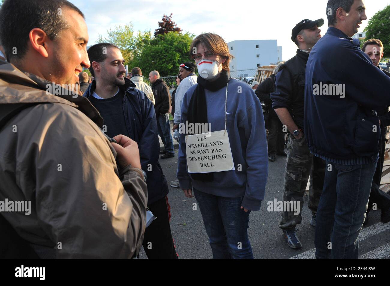 French prison guards block the entrance to Fleury Merogis jail near ...