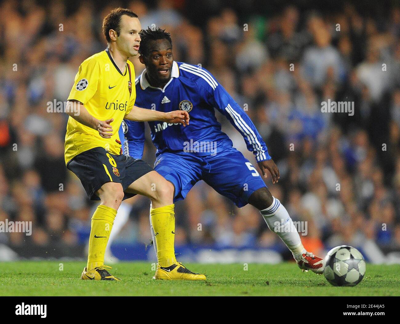 Barcelona's Andr¿s Iniesta and Chelsea's Michael Essien during the UEFA ...