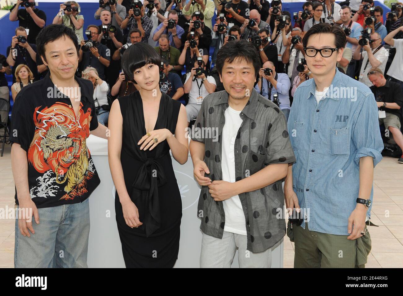Japanese actor Arata, Japanese director Kore-eda Hirokazu, Korean ...