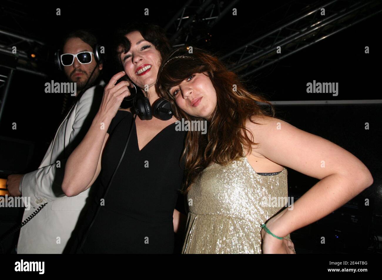 Beatrice Ardisson and her daughter Ninon attend the 'Paris Premiere ...