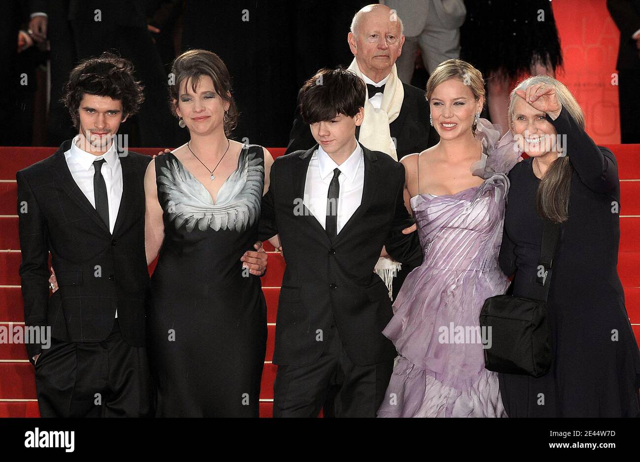 Thomas Sangster, Abbie Comish, Ben Whishaw, Kerry Fox and director Jane ...