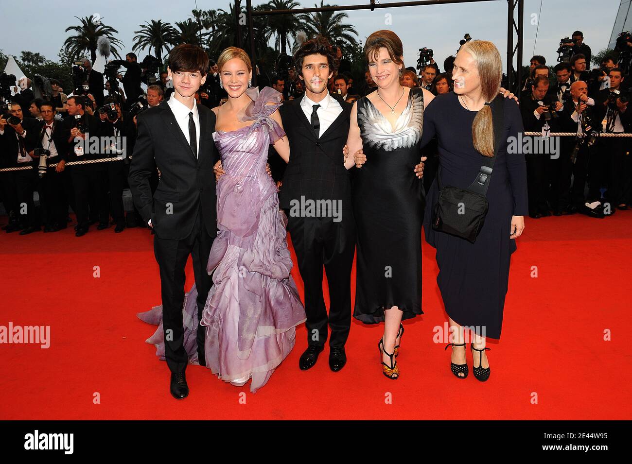 Thomas Sangster, Abbie Cornish, Ben Whishaw, Kerry Fox and director ...