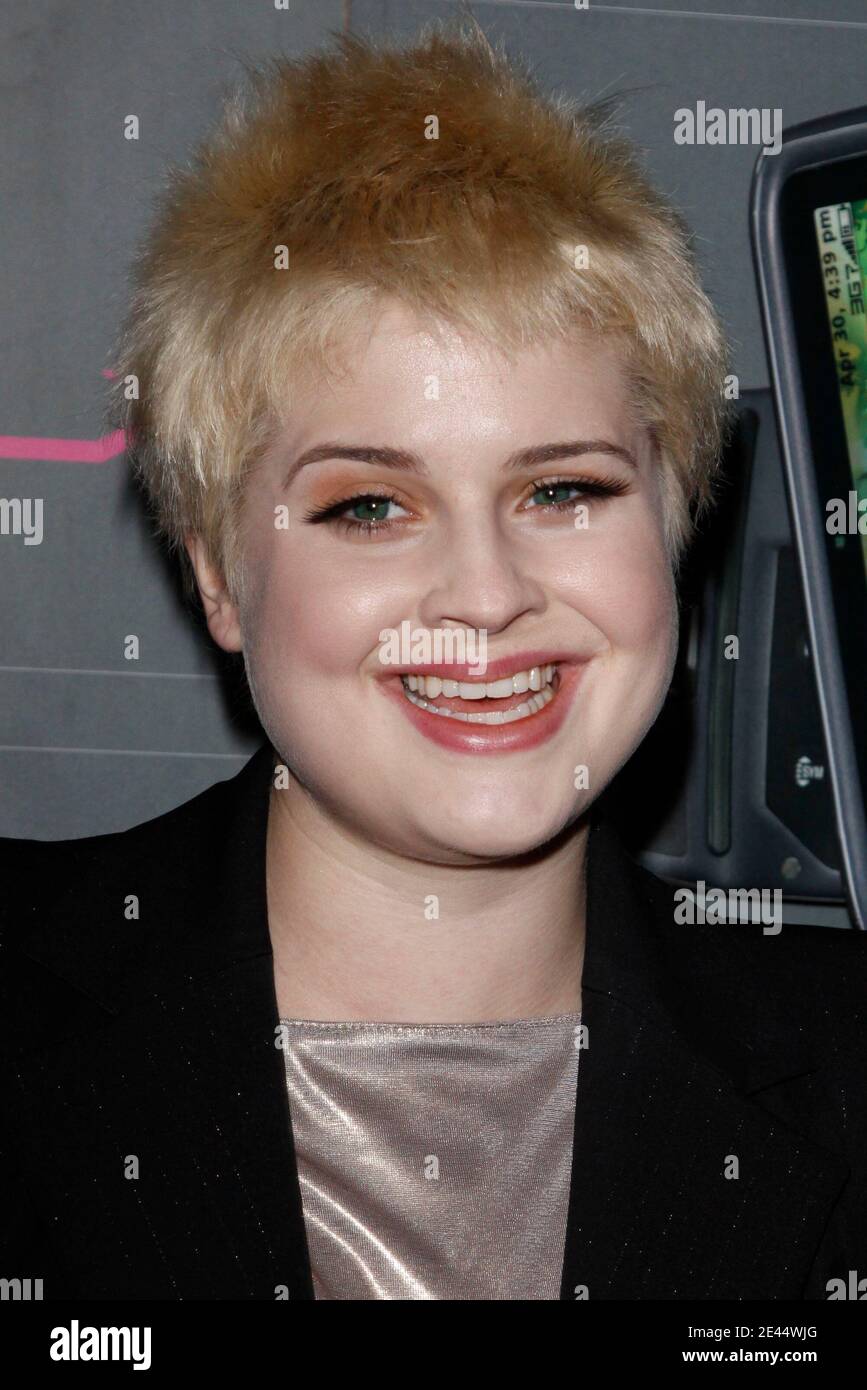 Kelly Osbourne arriving for The Los Angeles T-Mobile Sidekick Launch ...