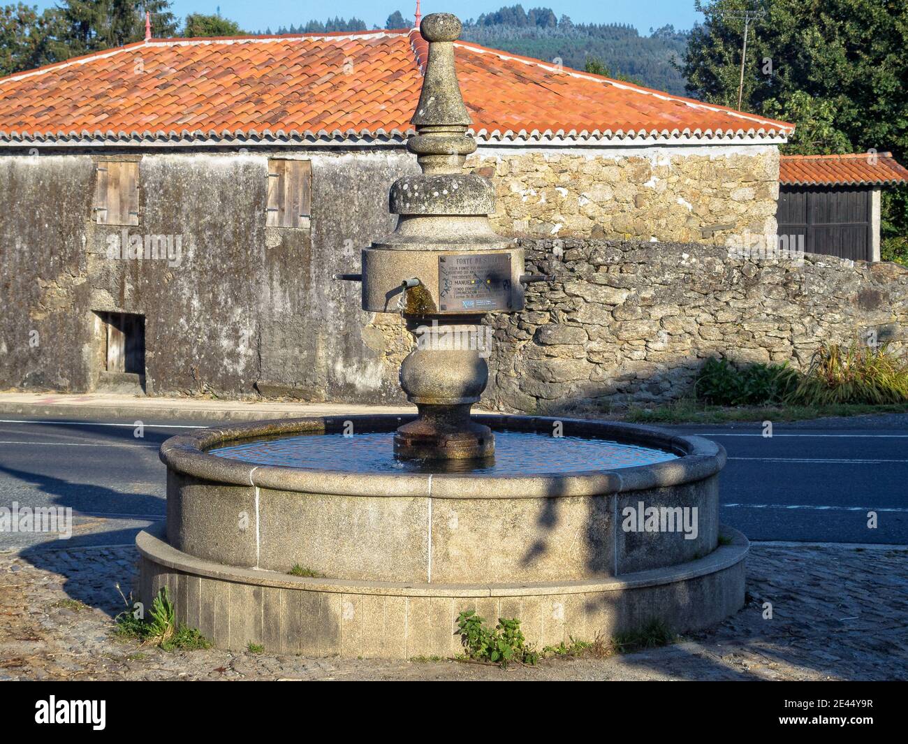 Traditional water fountain for thirsty pilgrims - Boente, Galicia ...