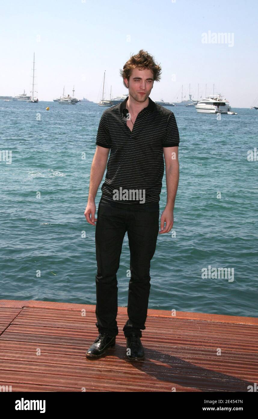 Robert Pattinson Beach