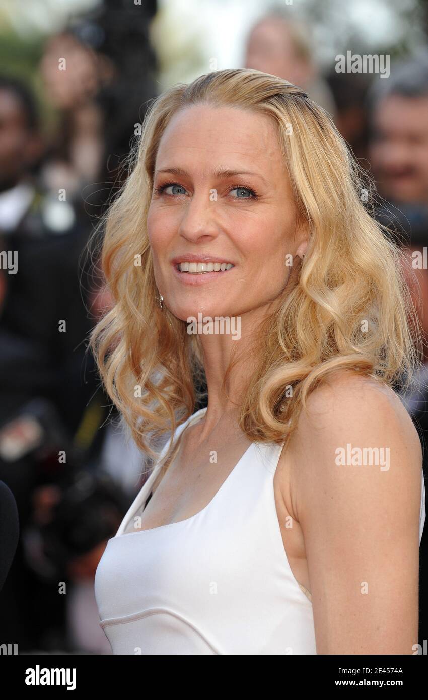 "Robin Wright Penn attends the screening of ""Inglourious Basterds"" at ...