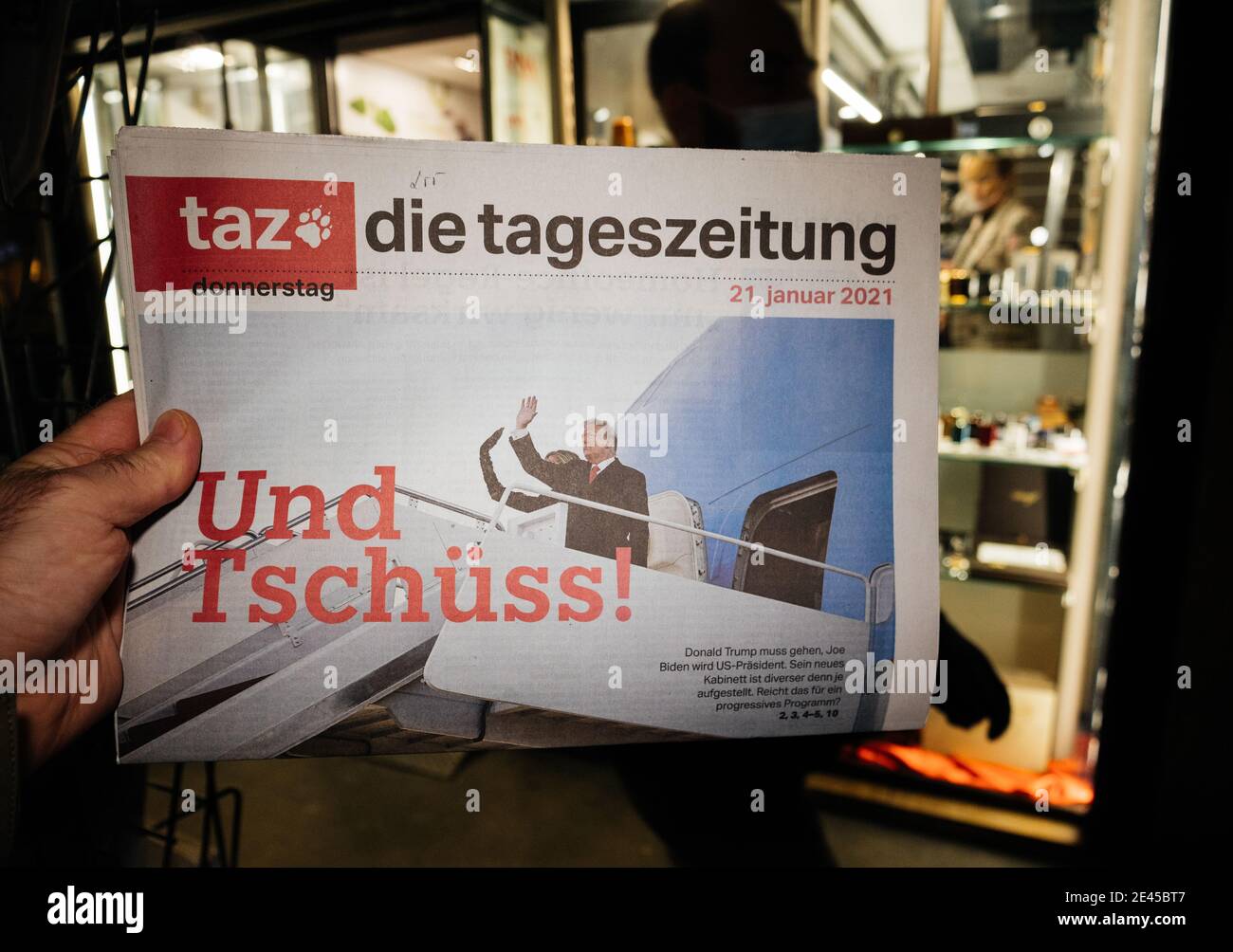 Tschuss hi-res stock photography and images - Alamy