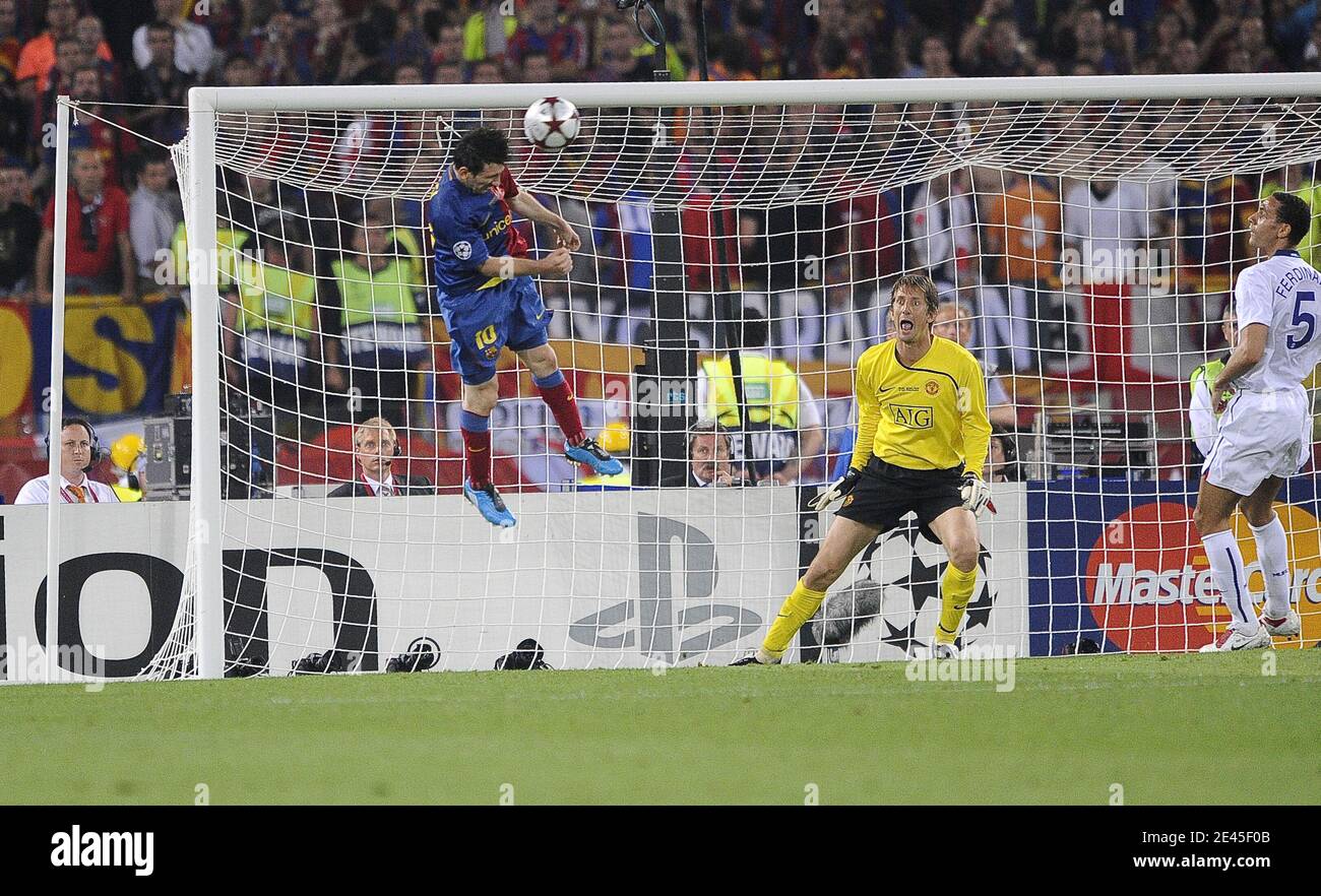 Lionel messi barcelone 2009 hi-res stock photography and images - Alamy