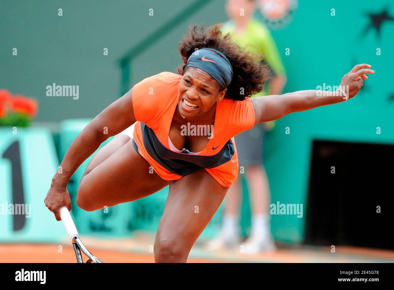 USA's Serena Williams defeats, 6-2, 6-0, Spain's Virginia Ruano Pascual ...