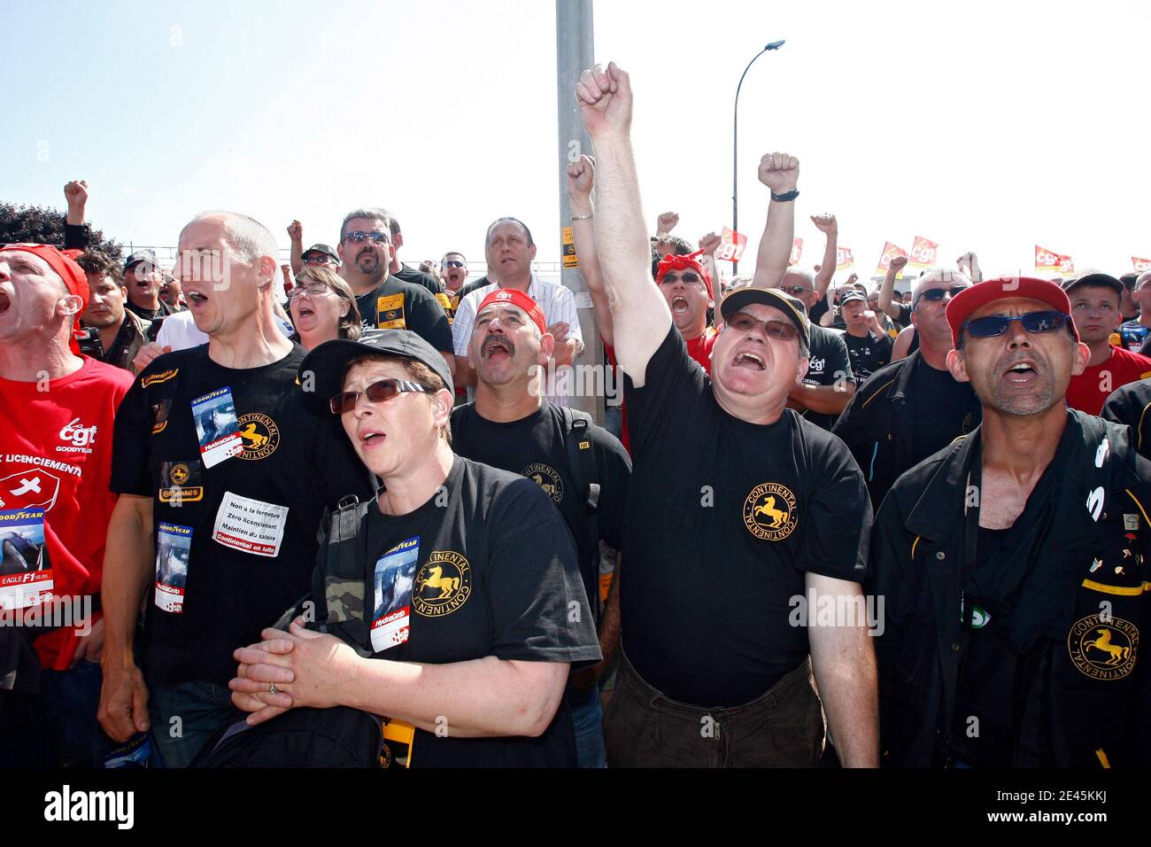 Goodyear factory workers hi-res stock photography and images - Alamy